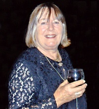 DIONE WADE – David W Bull Family Funerals