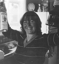 DIONE WADE – David W Bull Family Funerals