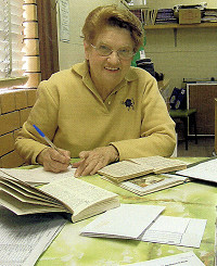 LYNETTE IVY “LYN” SANDERSON – David W Bull Family Funerals