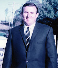 DONALD EDWARD “DON” MOLONEY – David W Bull Family Funerals