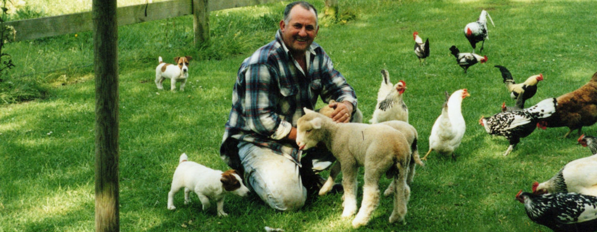 Kenneth John Grubby McGrath animal – David W Bull Family Funerals